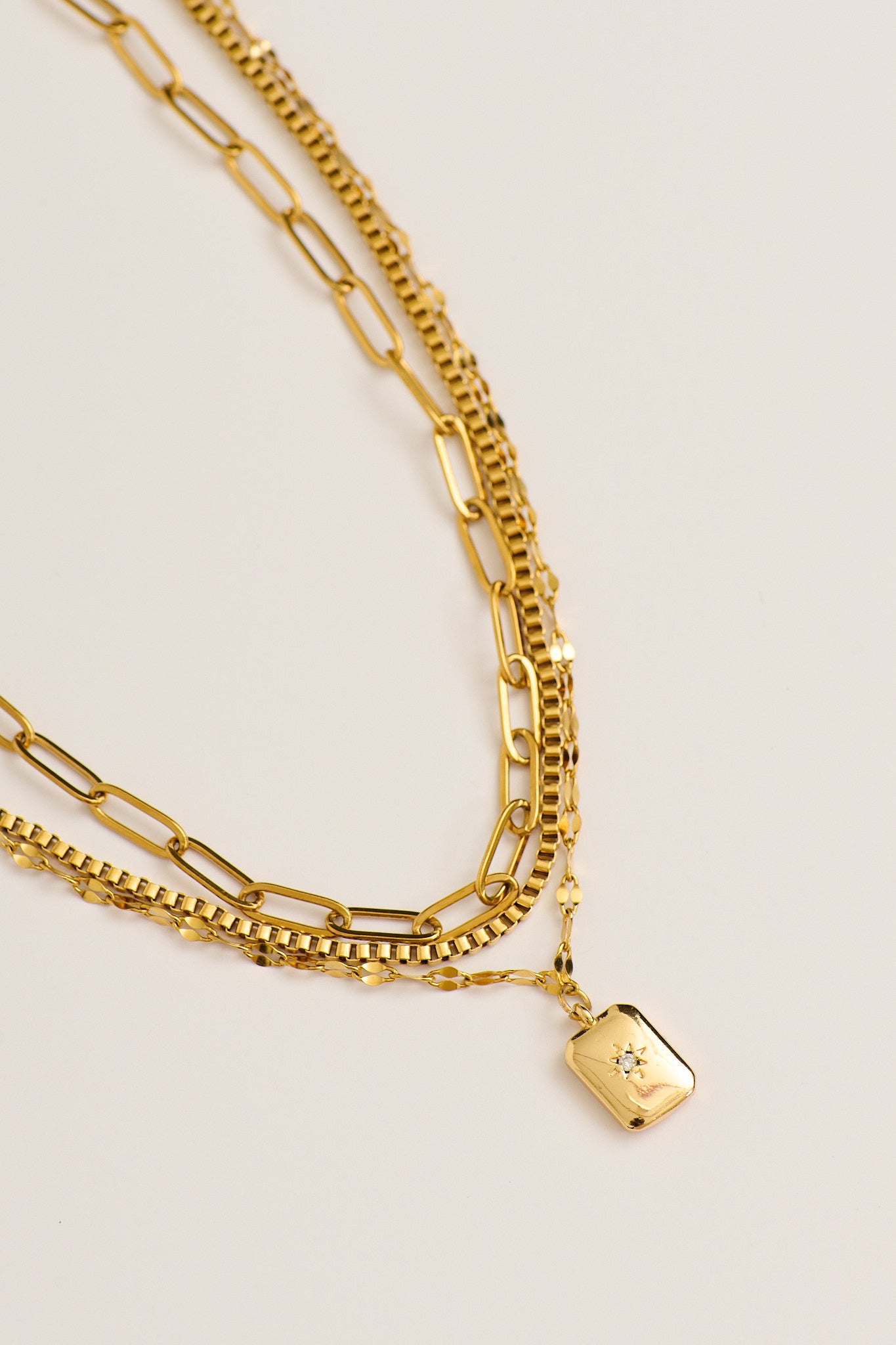 Isla Layered Chain Necklace – Gold | St Frock
